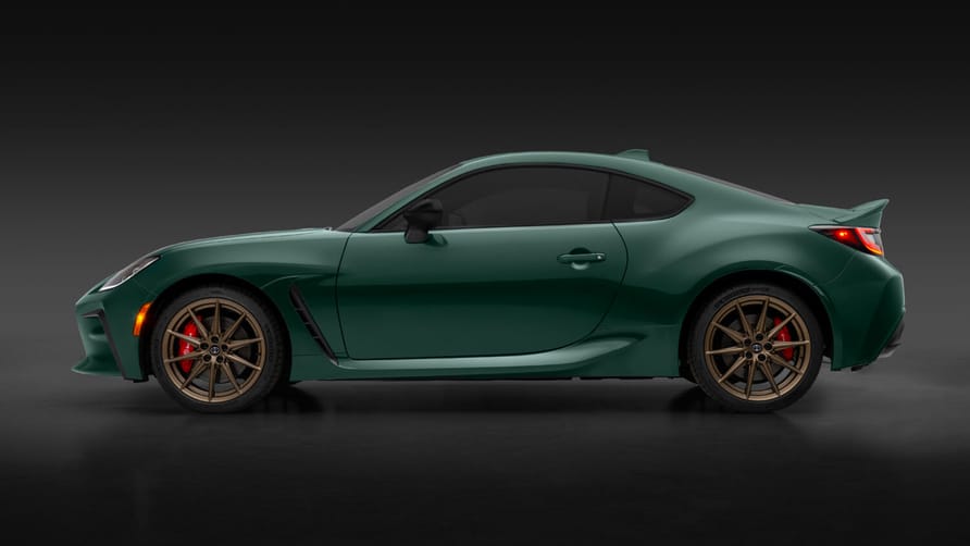 The Toyota GR86 Hakone Edition is back with green paint, a tan interior ...
