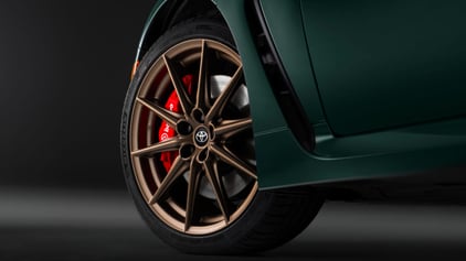 The Toyota GR86 Hakone Edition is back with green paint, a tan interior ...