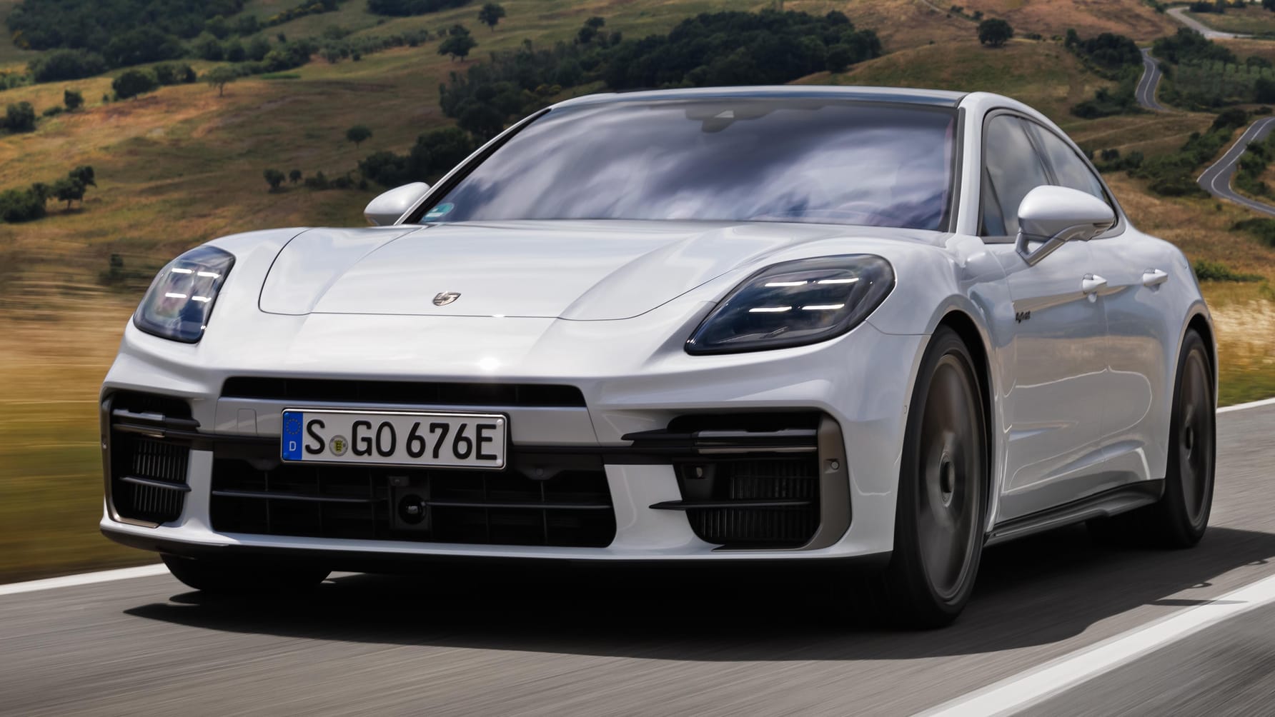 This is the new Panamera Turbo S E-Hybrid: Porsche’s 771bhp, 202mph range-topper | Top Gear