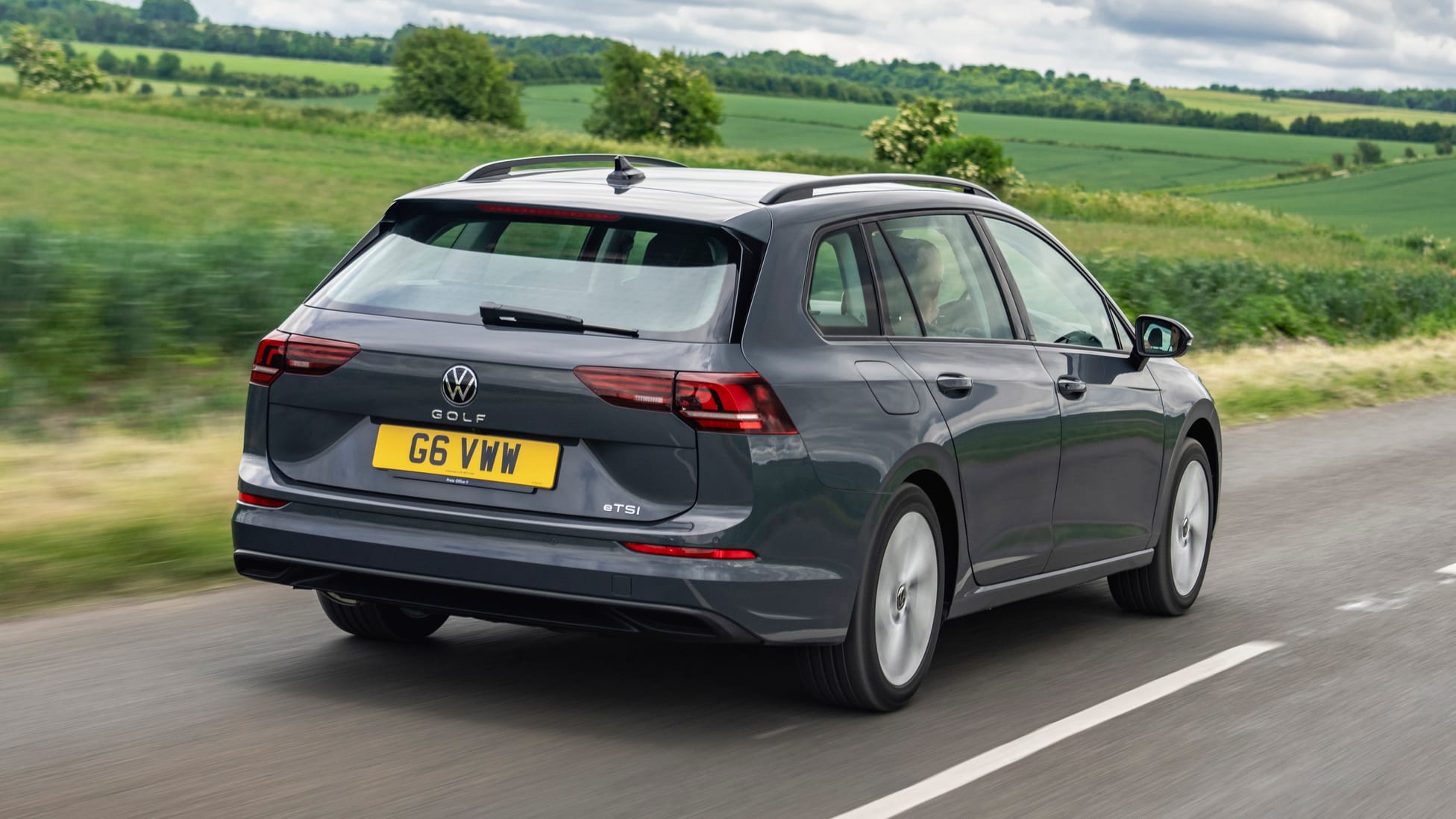 Volkswagen Golf Estate (Mk8) Review 2026 | Top Gear