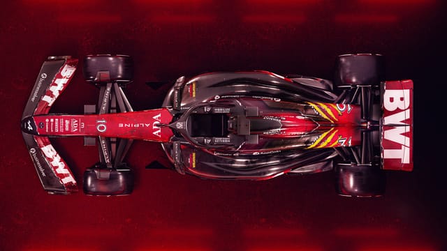 What do you think of Alpine’s one-off Deadpool & Wolverine livery ...