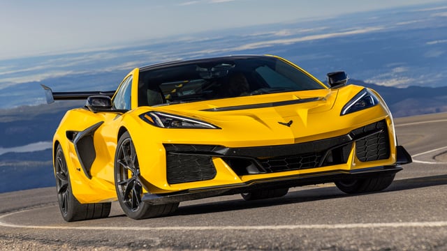 This is the new Corvette ZR1: a 1,064bhp twin-turbo speed machine | Top ...