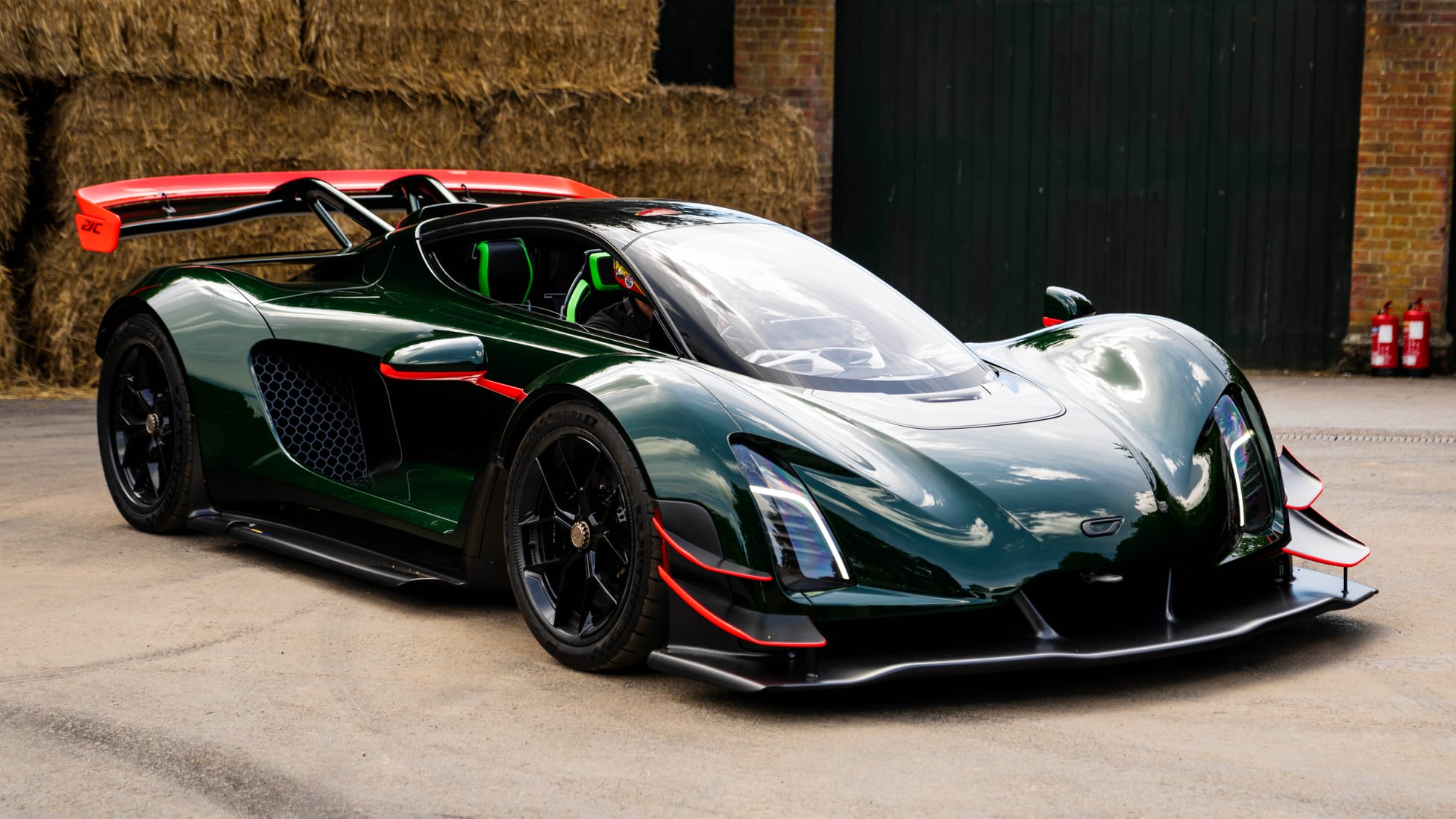 The 1,332bhp Czinger 21C is now the fastest ever production car up the ...