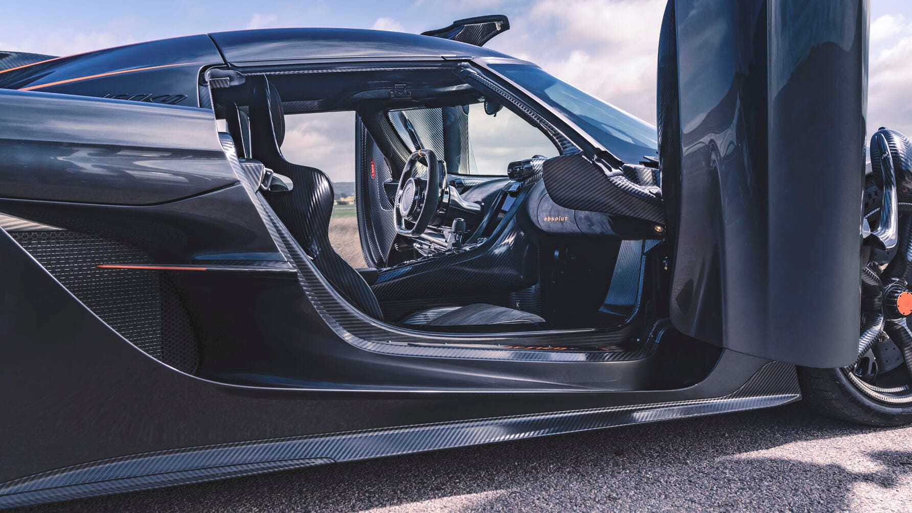 Koenigsegg top speed record: simulations put Absolut ‘beyond 500kmh ...