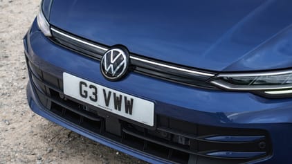 Volkswagen Golf (Mk8) Review 2025 | Top Gear