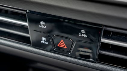 Volkswagen Golf (Mk8) Driving, Engines & Performance | Top Gear