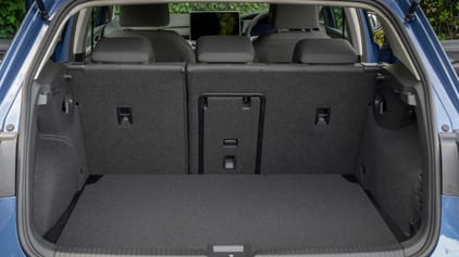 Volkswagen Golf (Mk8) Interior Layout & Technology | Top Gear