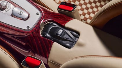 Pagani Utopia Roadster revealed, and it’s a V12, roofless piece of art ...