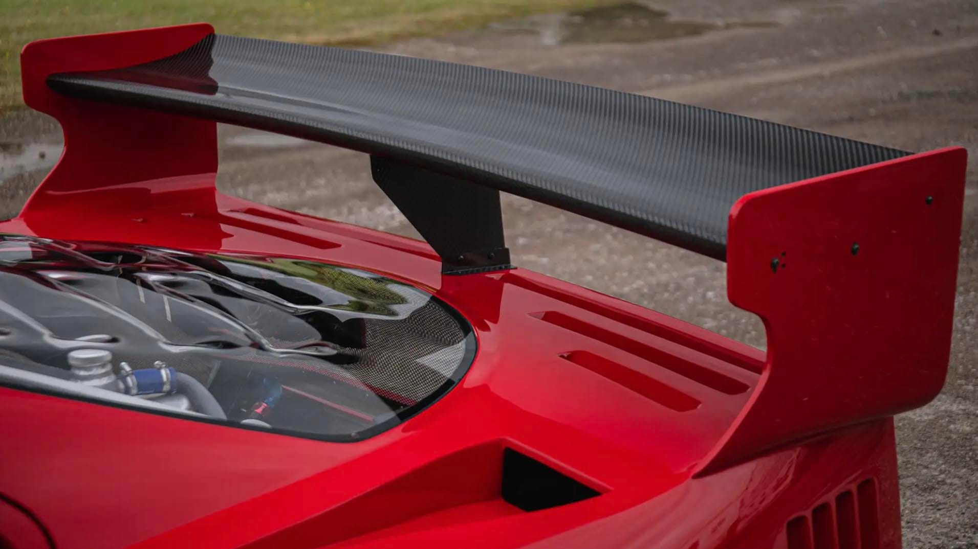 Got £600k? Here’s a competition-grade Ferrari F40… with a naturally ...