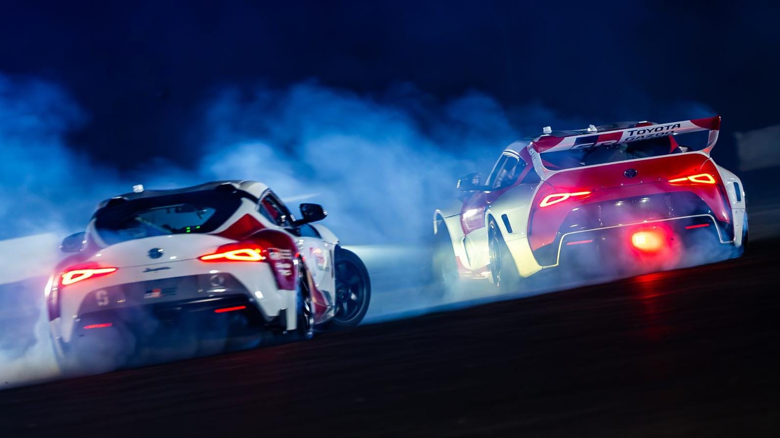 Toyota has completed the world’s first autonomous twin-drift in a pair ...