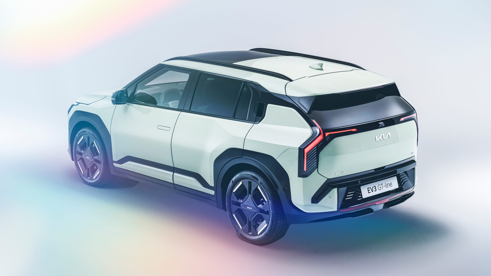 Is the new Kia EV3 a hit or a miss? | Top Gear