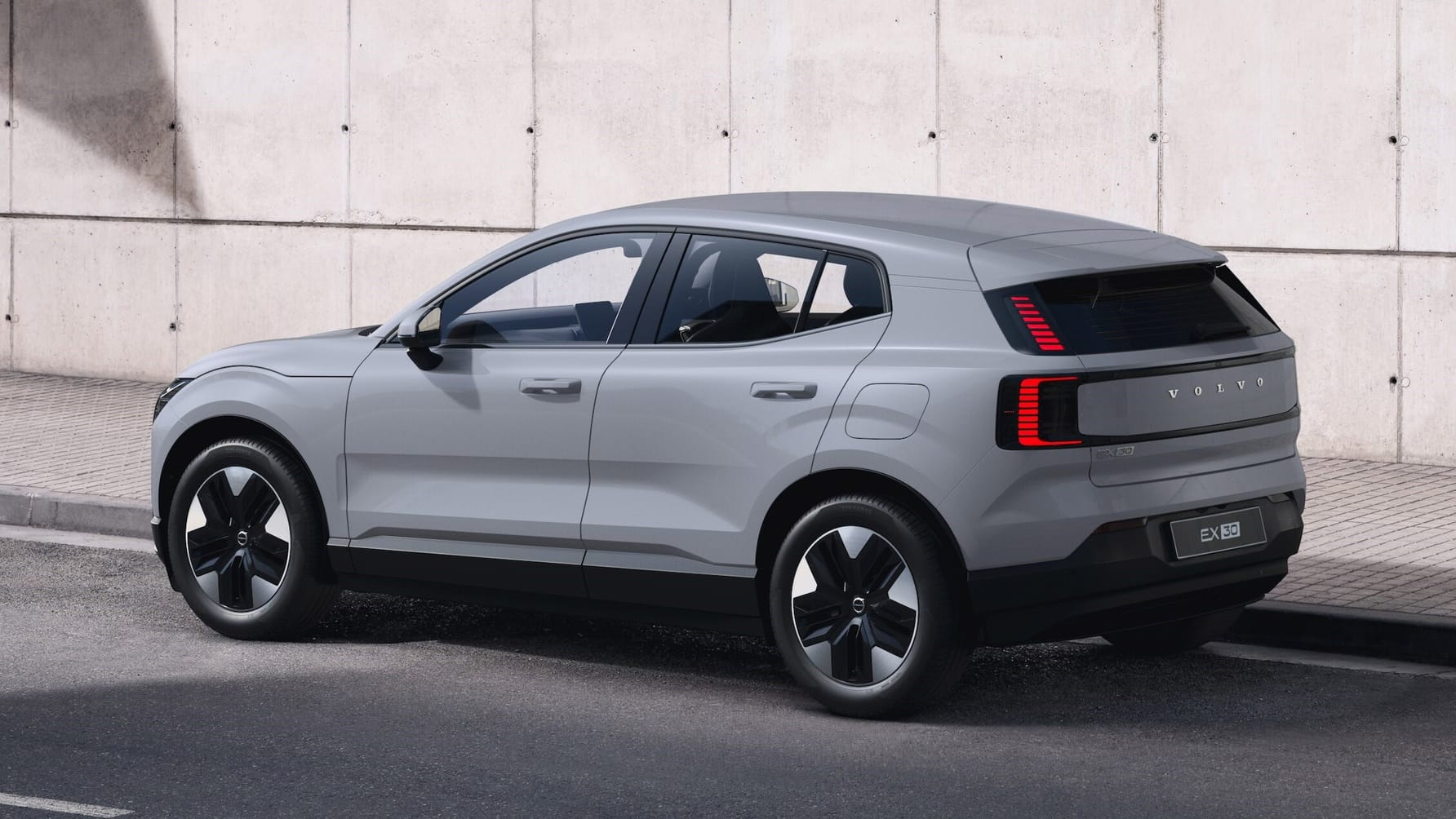 The cheapest, smallest Volvo is now this £33k EX30 | Top Gear