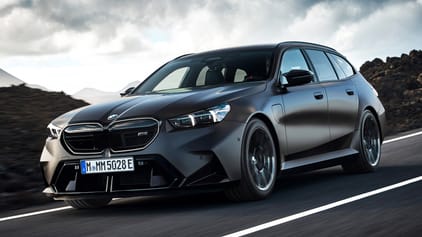 The BMW M5 Touring is back with big power, a huge boot... and massive ...