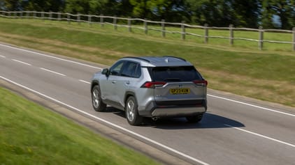 Toyota RAV4 Interior Layout & Technology | Top Gear