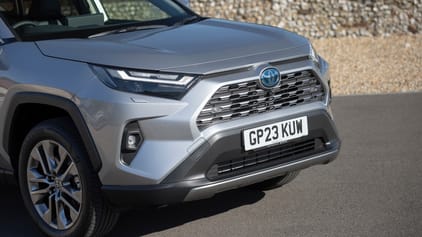 Toyota RAV4 Interior Layout & Technology | Top Gear