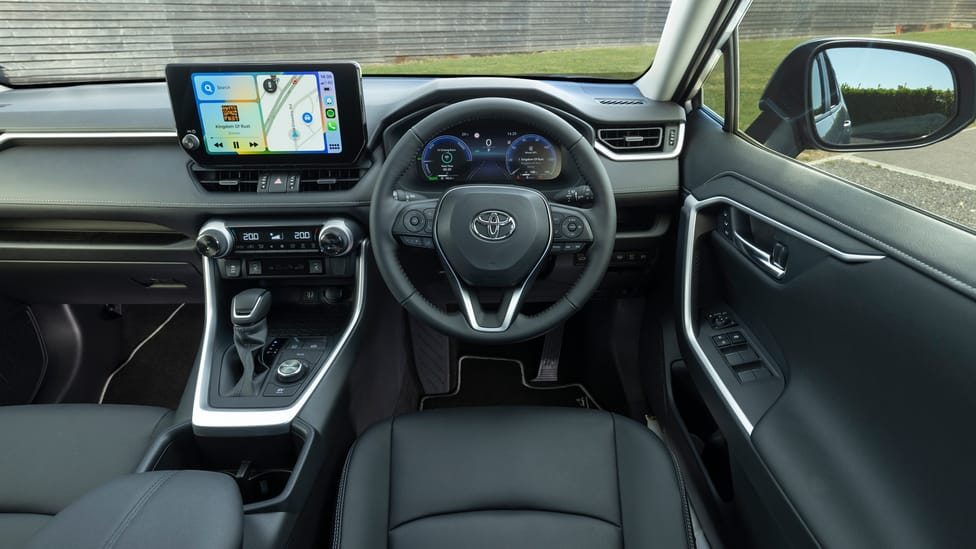 Toyota RAV4 Interior Layout & Technology | Top Gear