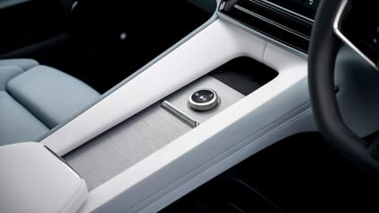 Polestar 4 Interior Layout & Technology | Top Gear