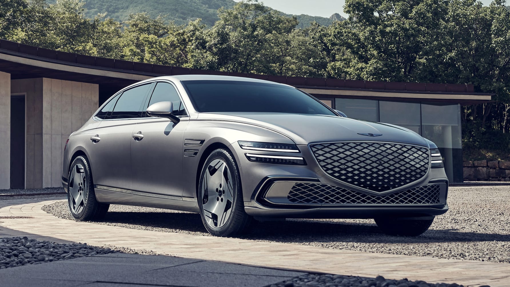 Genesis has updated the Electrified G80 with a bigger battery and more ...