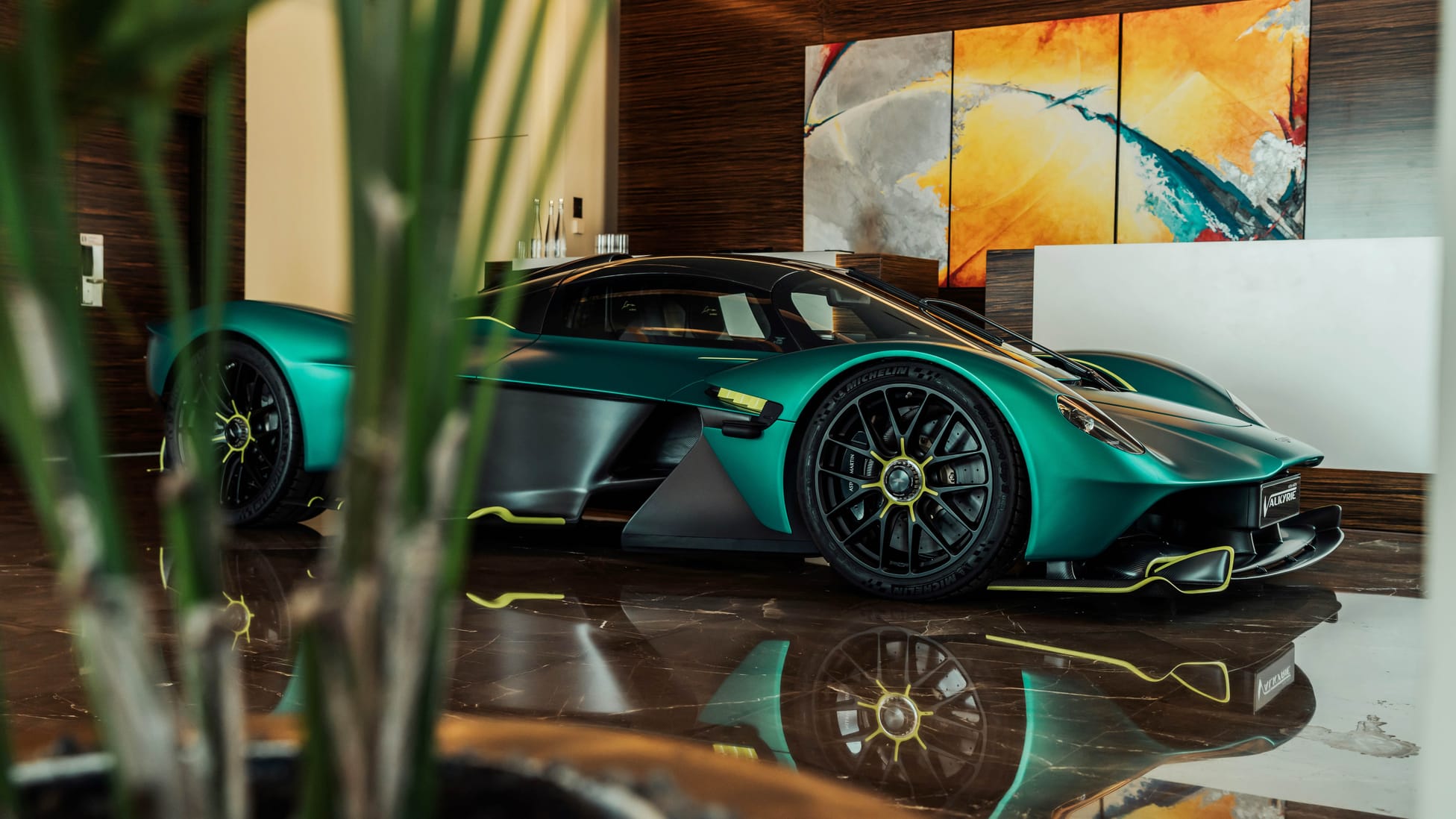 This is Fernando Alonso’s very own Aston Martin Valkyrie | Top Gear