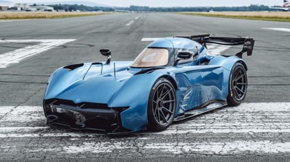 McMurtry Spéirling review: baby Batmobile is the fastest thing we've ...
