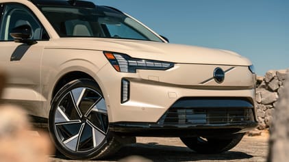 Volvo EX90 Interior Layout & Technology | Top Gear