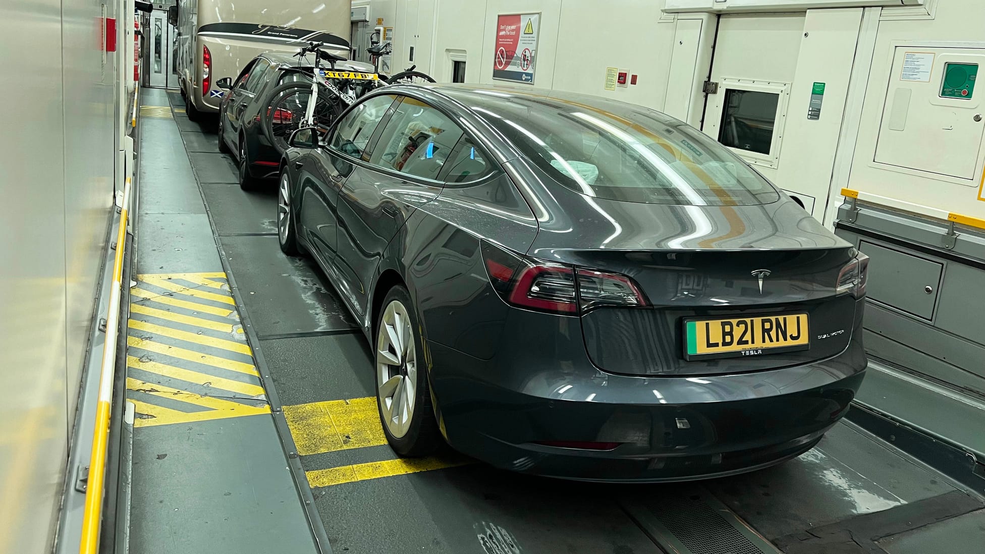 Tesla Model 3 - long-term review - Report No:2 2025 | Top Gear