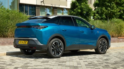 Peugeot 3008 Interior Layout & Technology | Top Gear