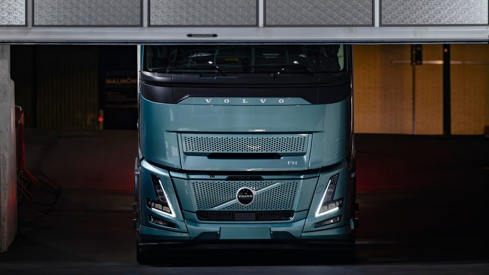 Volvo Trucks’ next-gen FH Electric is claimed to offer up to 373 miles ...