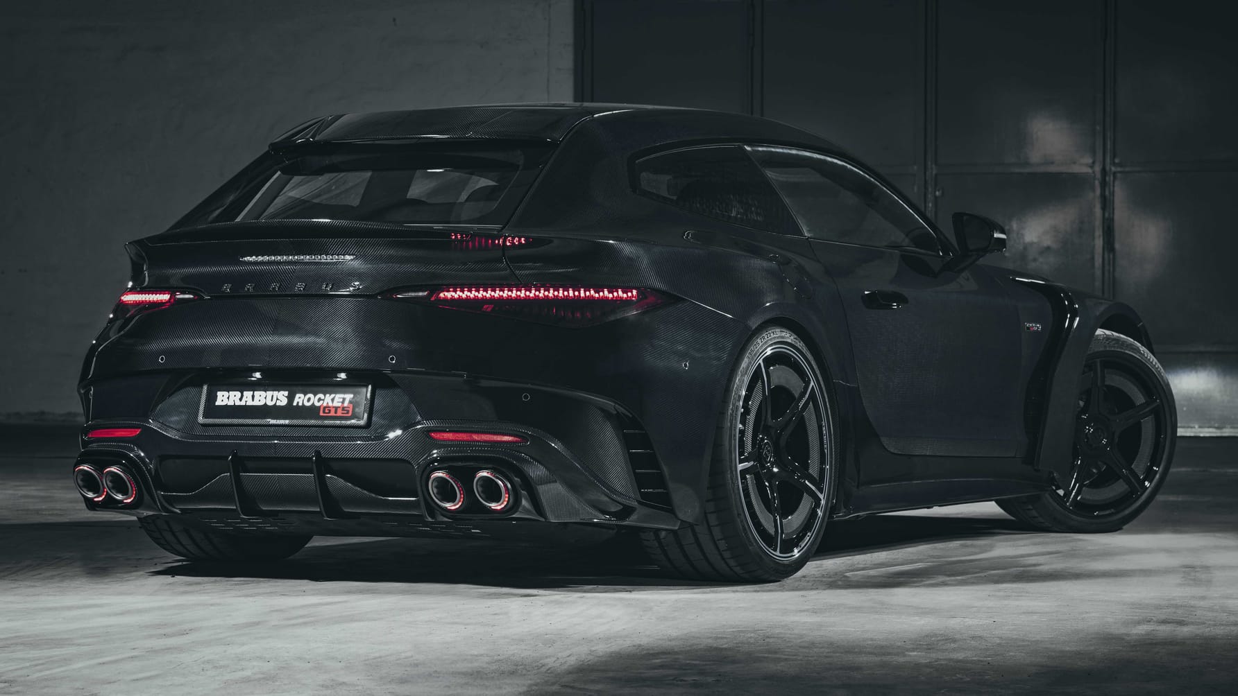 Brabus is bringing back the clown shoe with this 986bhp shooting brake ...