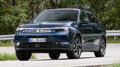 Vauxhall Grandland Review 2025 | Top Gear
