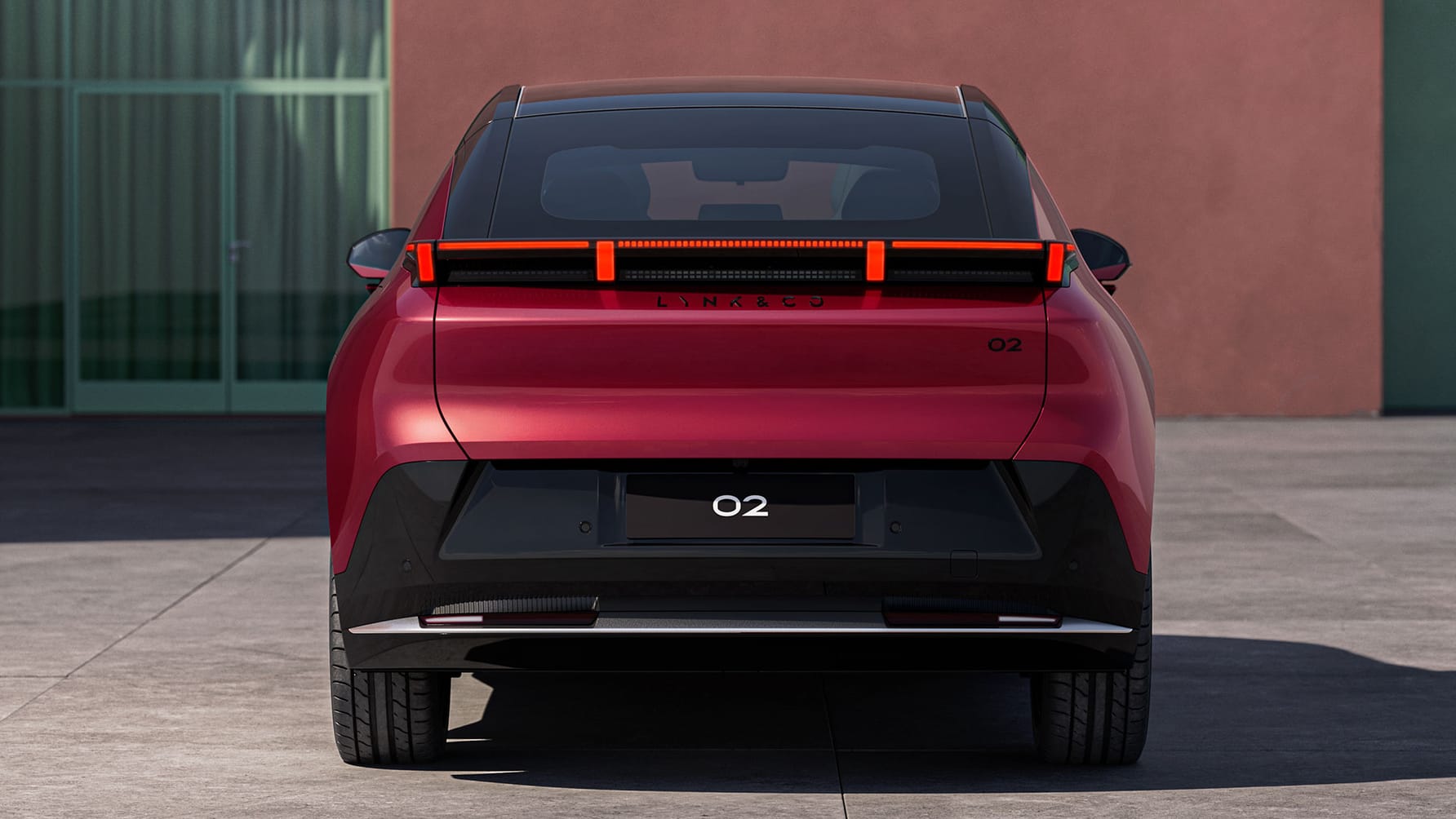 Lynk&Co launches its second motor for Europe, the all-electric 270-mile ...