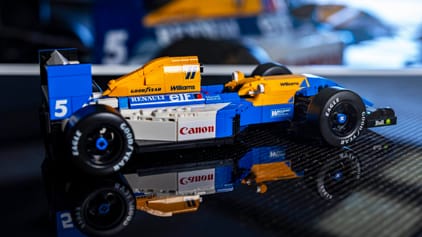 This Lego Williams FW14B comes complete with a moustachioed Mansell ...