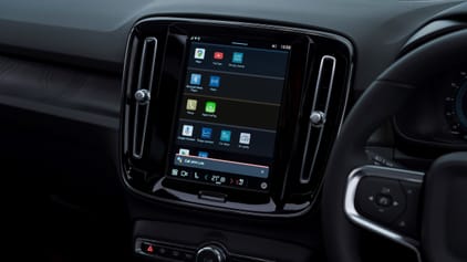 Volvo EX40 Driving, Engines & Performance | Top Gear