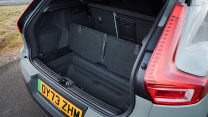 Volvo EX40 Driving, Engines & Performance | Top Gear