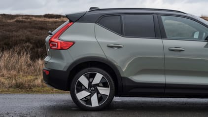 Volvo EX40 Driving, Engines & Performance | Top Gear