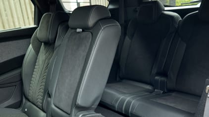 Peugeot 5008 Review 2025 | Top Gear