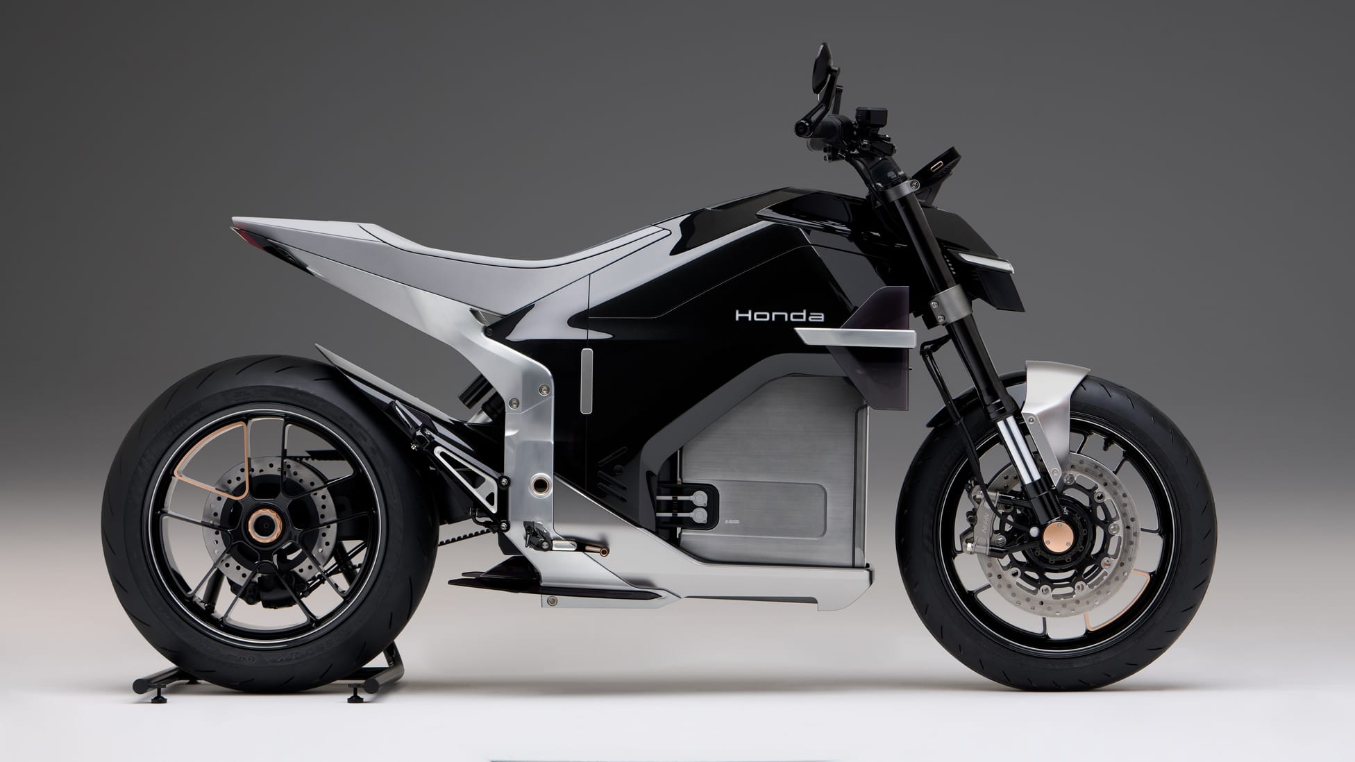 The EV Fun Concept previews Honda’s first all-electric sports bike | Top Gear