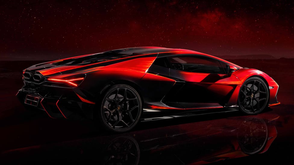 This one-off Lamborghini Revuelto is inspired by one of the brightest ...