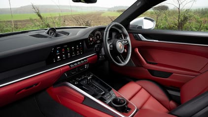 Porsche 911 Interior Layout & Technology | Top Gear