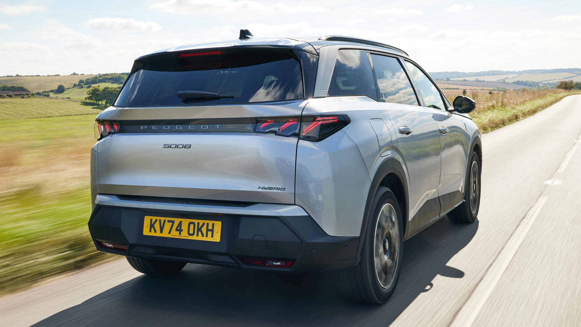 Peugeot 5008 Interior Layout & Technology | Top Gear