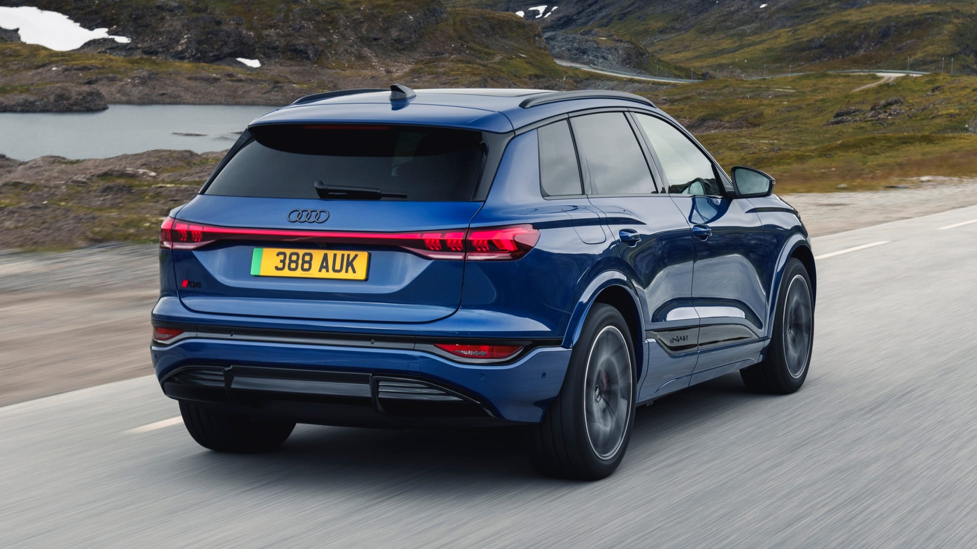 Audi Q6 e-tron Review 2025 | Top Gear