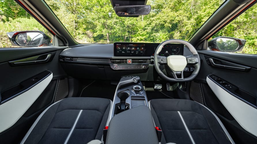Kia EV6 Interior Layout & Technology | Top Gear
