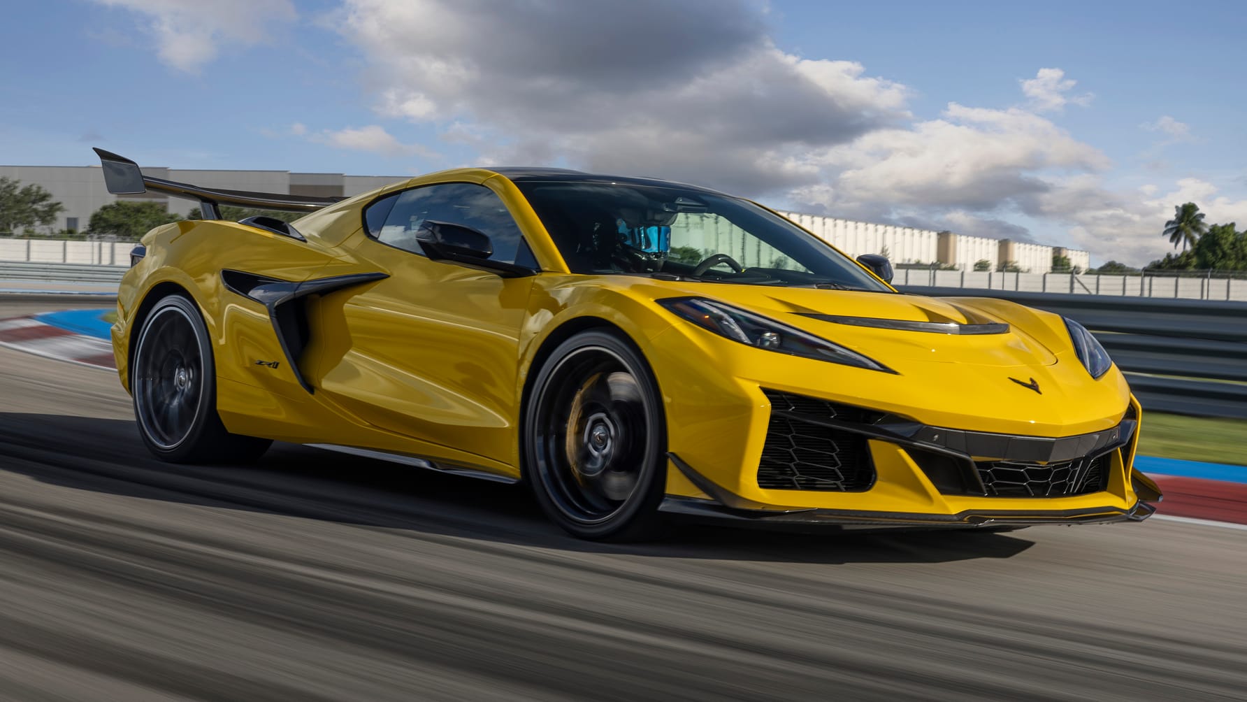 Yikes, the Corvette ZR1 does 0-60mph in 2.3 seconds | Top Gear