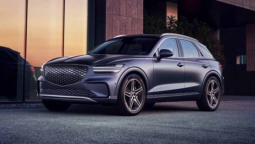 The Genesis GV70 Electrified has gained a posher face and 27in OLED ...