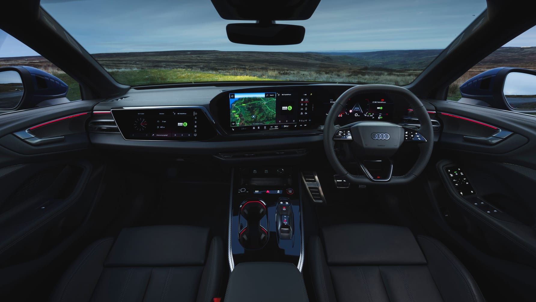 Audi A5 Interior Layout & Technology | Top Gear