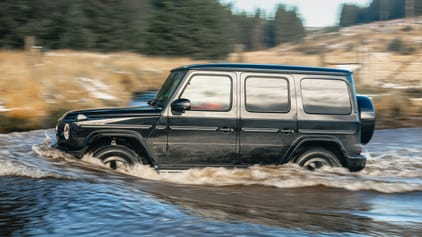 Mercedes-Benz G-Class Driving, Engines & Performance | Top Gear