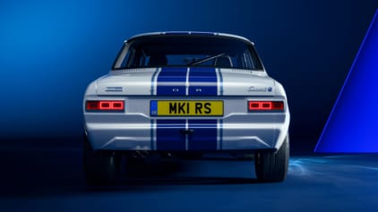 296bhp, 10,000rpm, 800kg: the Mk1 Ford Escort RS is BACK | Top Gear