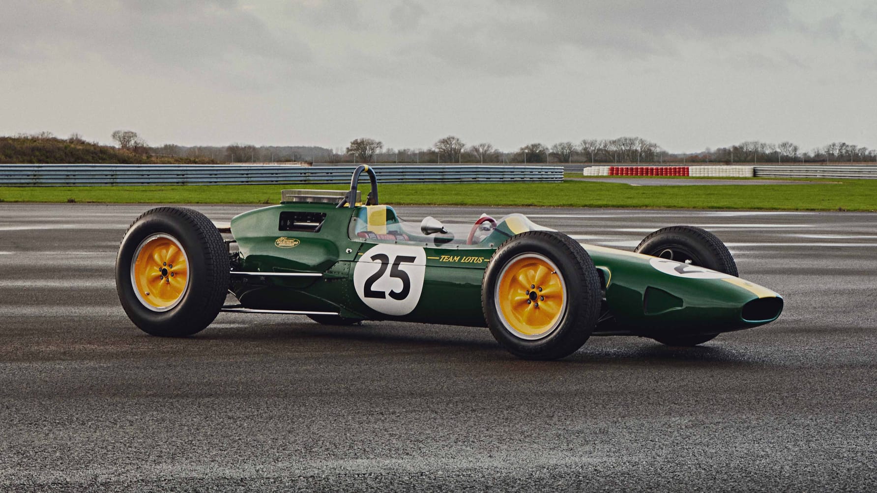 Lotus is releasing five special edition Emiras based on vintage Formula ...