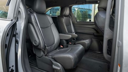 Toyota Sienna (US) Review 2026 | Top Gear
