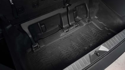 Toyota Sienna (US) Review 2026 | Top Gear